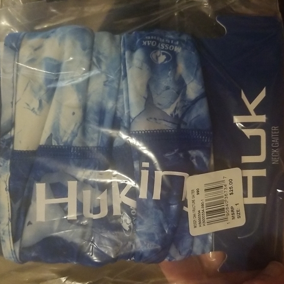 Huk | Accessories | Huk Mossy Oak Fracture Neck Gaiter Nwt | Poshmark